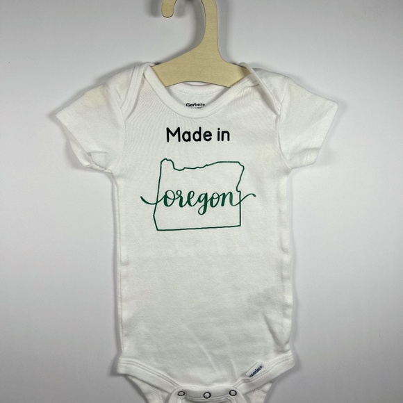 Gerber | One Pieces | Gerber Baby Onesie Made In Oregon 69 Month Size ...
